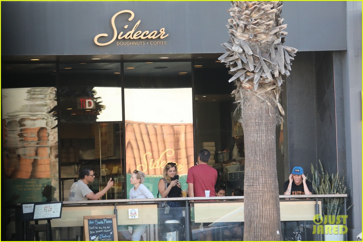 Bebe Rexha Is Still Going Strong with Boyfriend Keyan Safyari - New ...