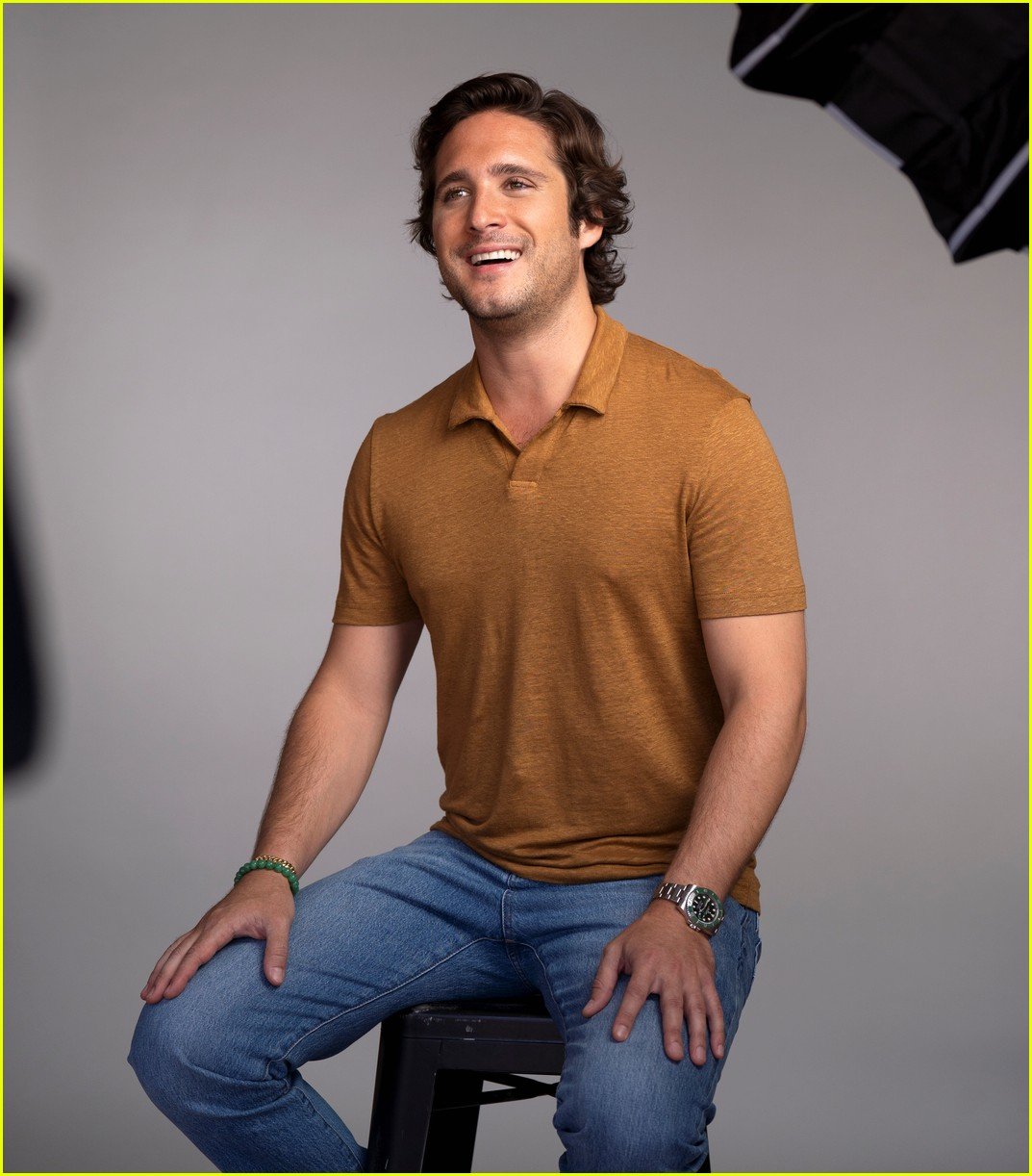 Diego Boneta Waxes His Chest Hair for got milk?'s New Get Real Campaign - Watch Now!: Photo ...
