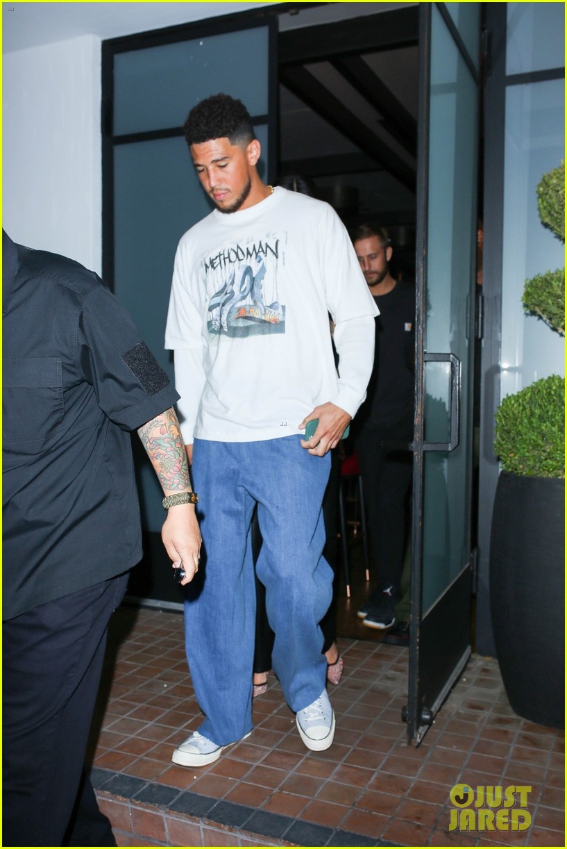 Kendall Jenner & Boyfriend Devin Booker Keep Close on Date Night in West Hollywood: Photo ...