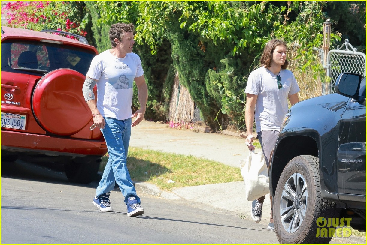 Casey Affleck Seemingly Skipping Brother Ben's Wedding, Spotted in L.A ...