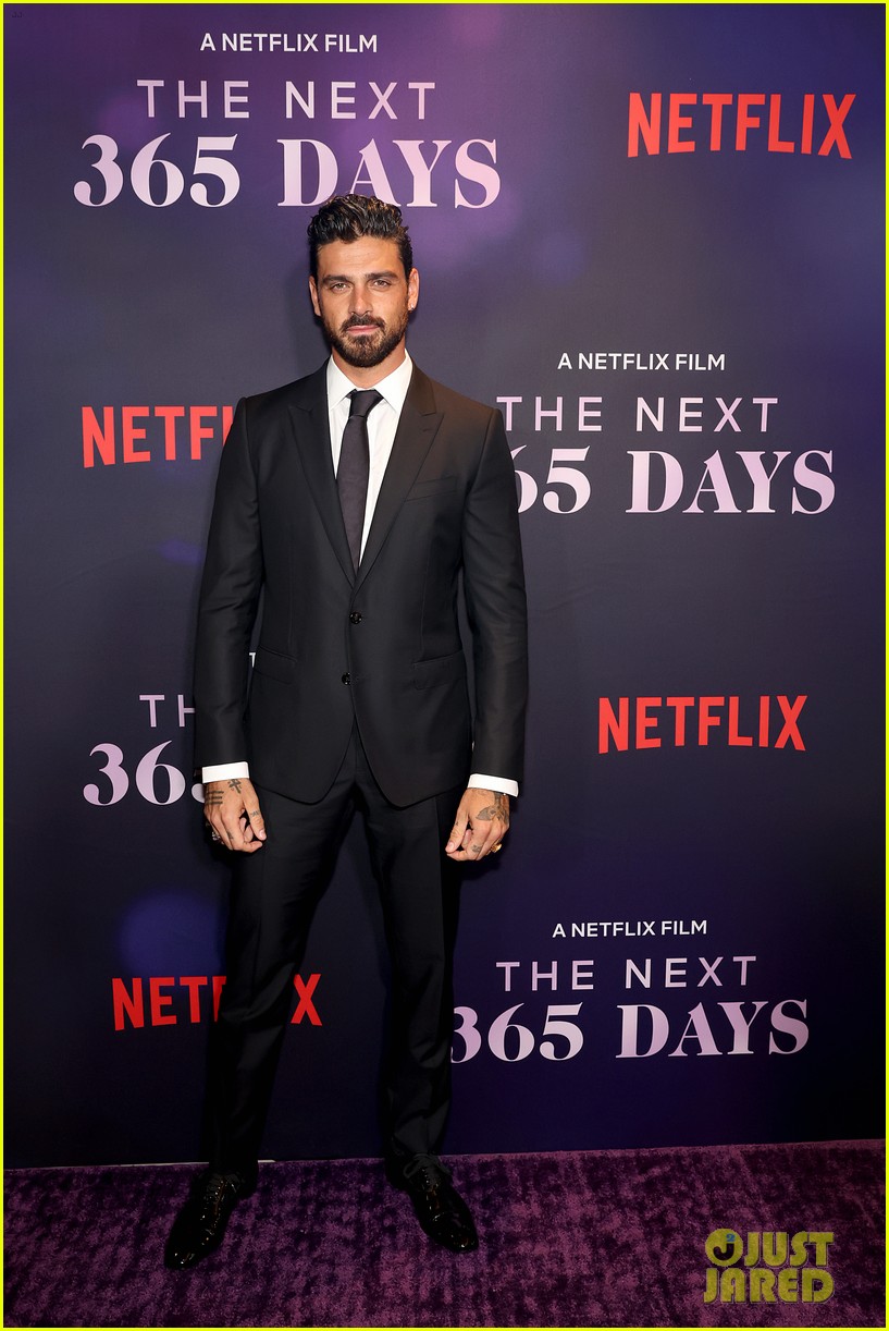 Netflix's 'The Next 365 Days' Cast Looks So Hot at NYC Screening ...