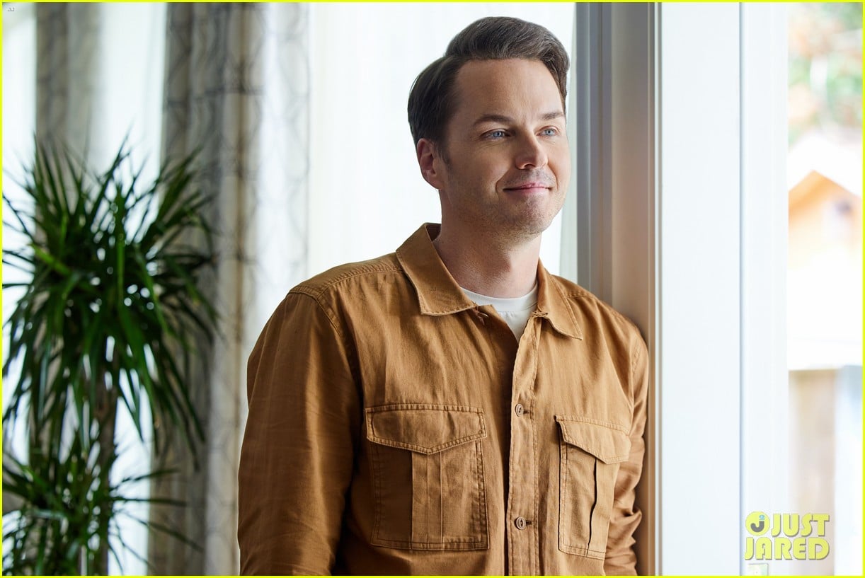 Rachel Boston & Paul Campbell Navigate The Dating Scene as Single ...