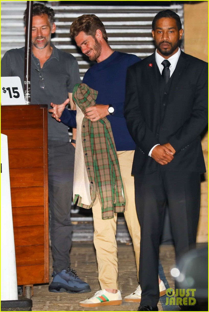 Andrew Garfield Grabs Sushi for Dinner at Nobu in Malibu: Photo 4802486 ...