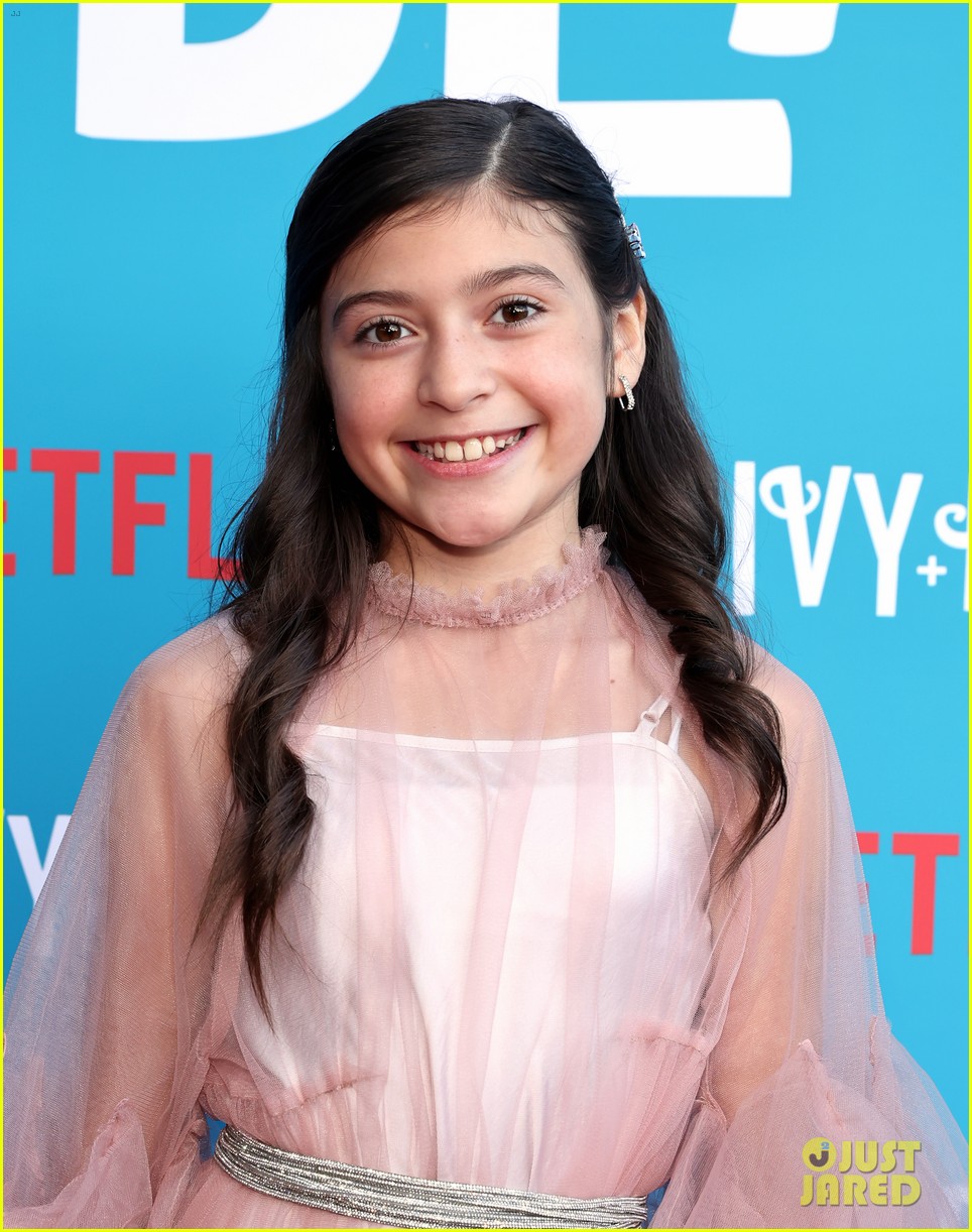 Jesse Tyler Ferguson Reveals He Wasn't Sarah Hyland's First Choice for ...