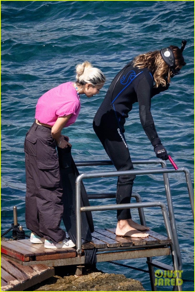 Jared Leto Goes Scuba Diving While on Vacation in Italy: Photo 4804840 ...