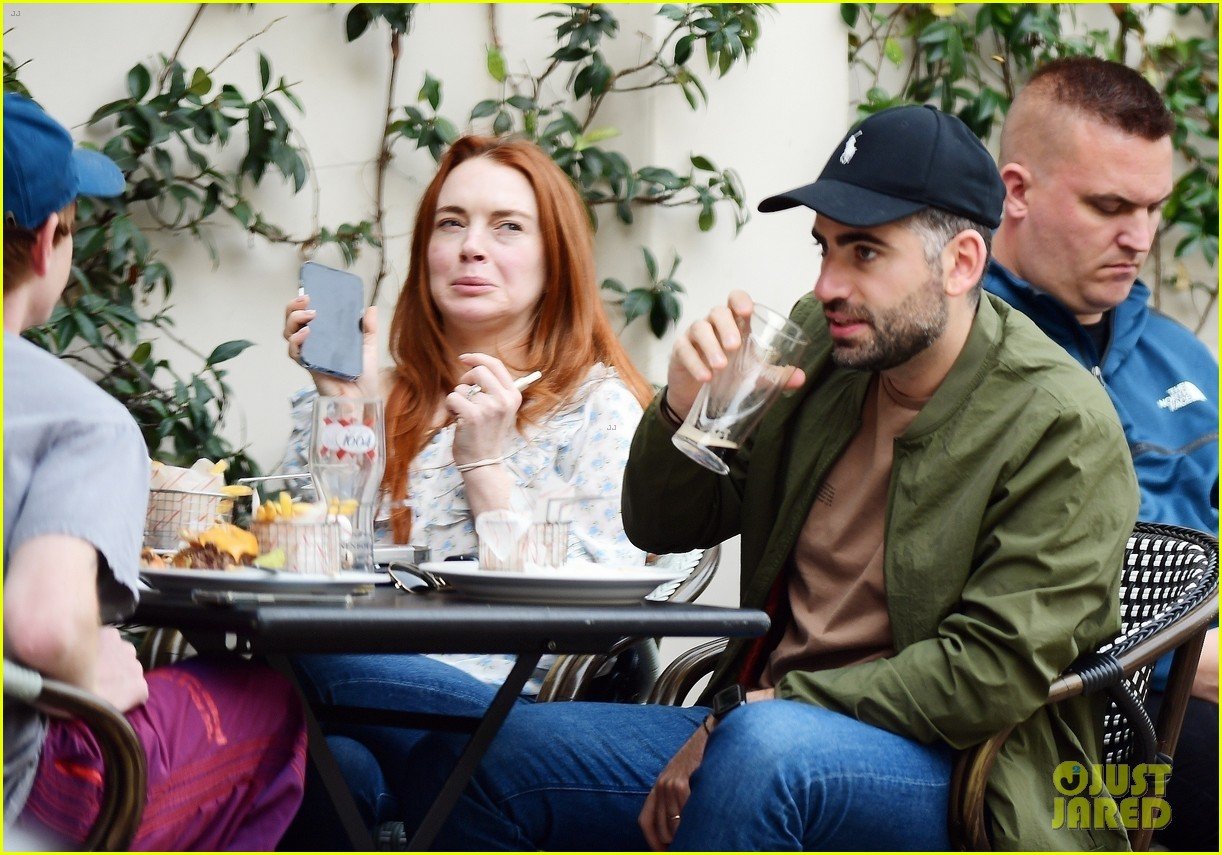Lindsay Lohan & Bader Shammas Share A Sweet Moment During Lunch In NYC ...