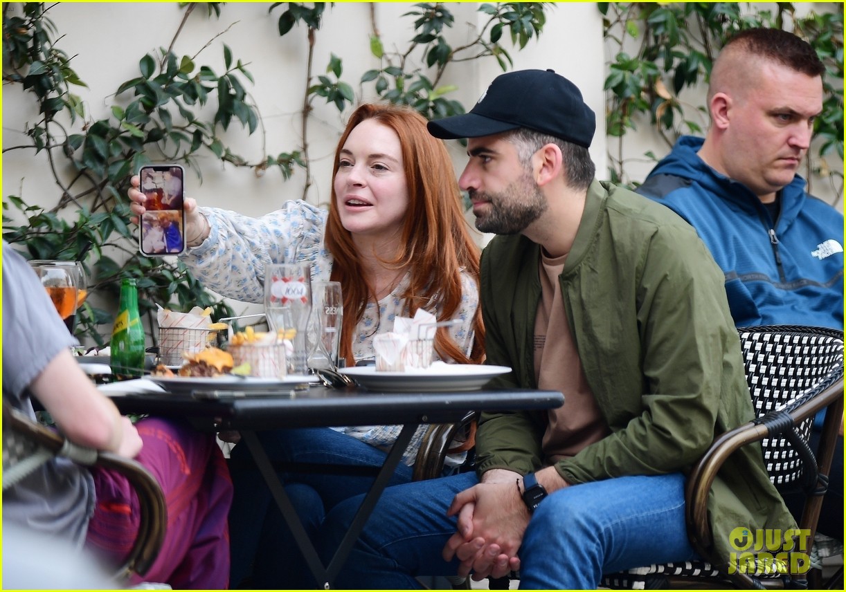 Lindsay Lohan & Bader Shammas Share A Sweet Moment During Lunch In NYC ...