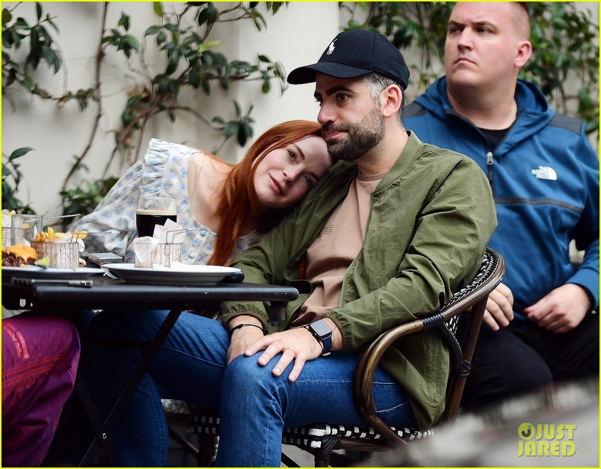 Lindsay Lohan & Bader Shammas Share A Sweet Moment During Lunch In NYC ...