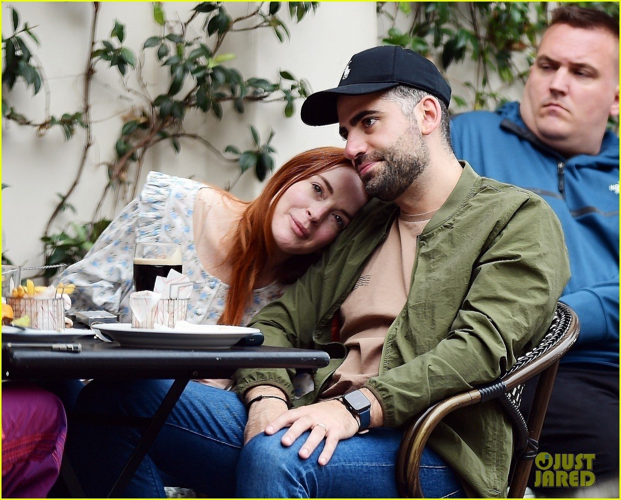 Lindsay Lohan & Bader Shammas Share A Sweet Moment During Lunch In NYC ...