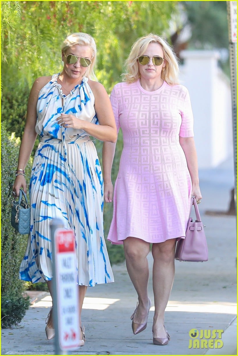 Rebel Wilson & Girlfriend Ramona Agruma Wear Colorful Outfits on Early ...