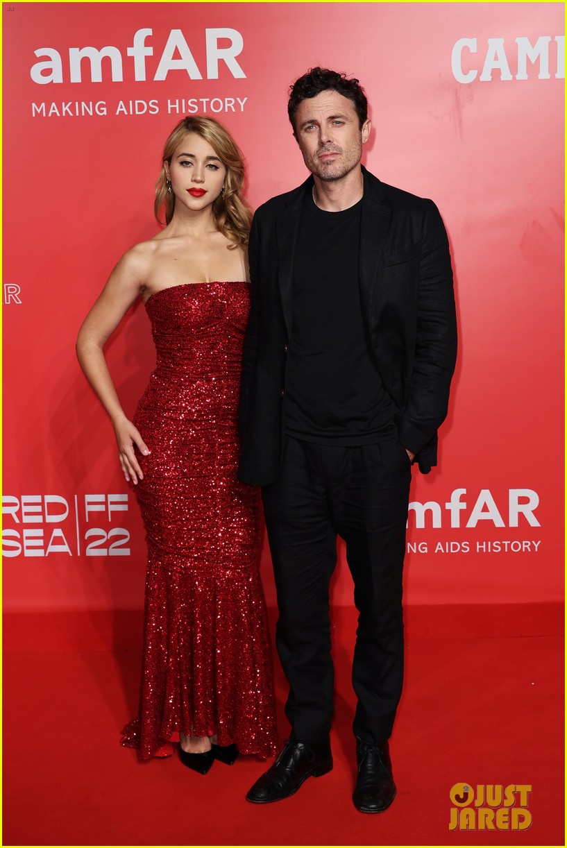 Jodie Turner-Smith & Tracy Lysette Lead Star-Studded 2022 amfAR Venice Gala Red Carpet - See The ...