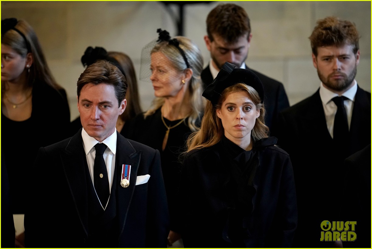 Princess Beatrice & Princess Eugenie Break Silence on Their Grandmother ...