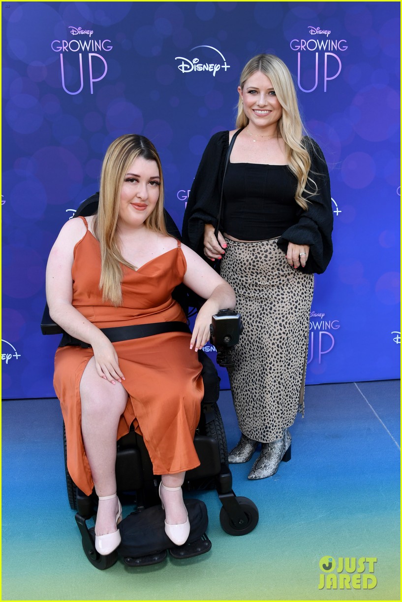 Brie Larson Hits The Premiere of Disney+'s 'Growing Up' Show That She ...