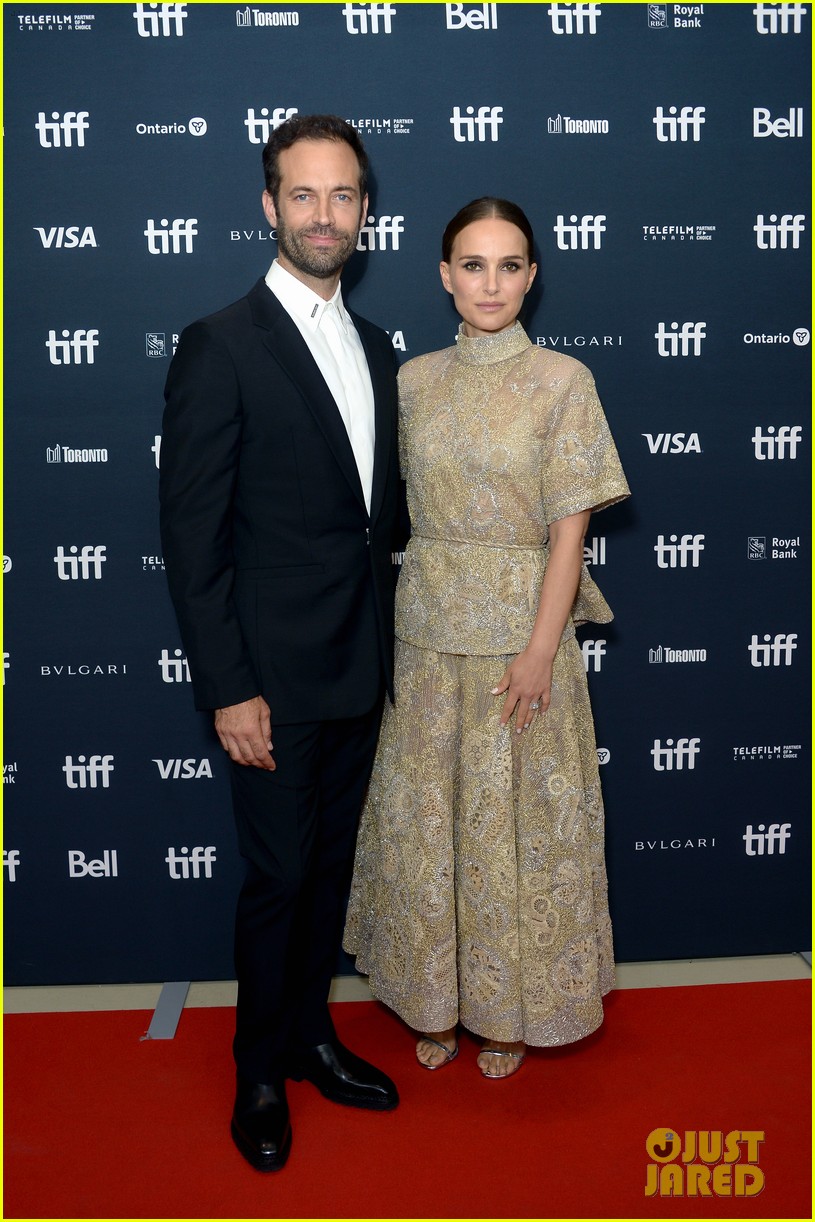 Natalie Portman Supports Husband Benjamin Millepied at Premiere Of His ...