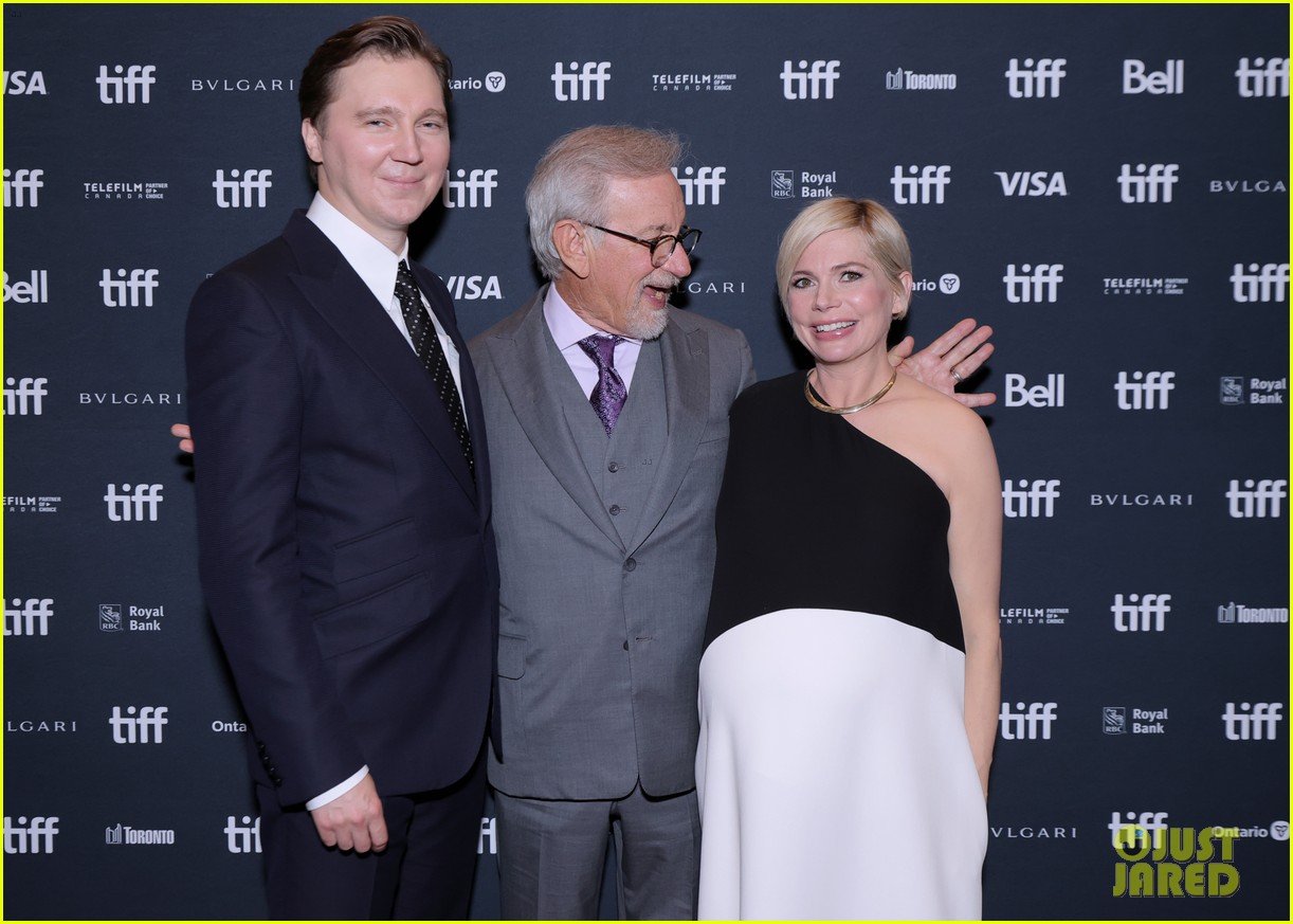 Steven Spielberg's 'The Fabelmans' - Watch the Trailer!: Photo 4816708 | Michelle Williams, Paul ...