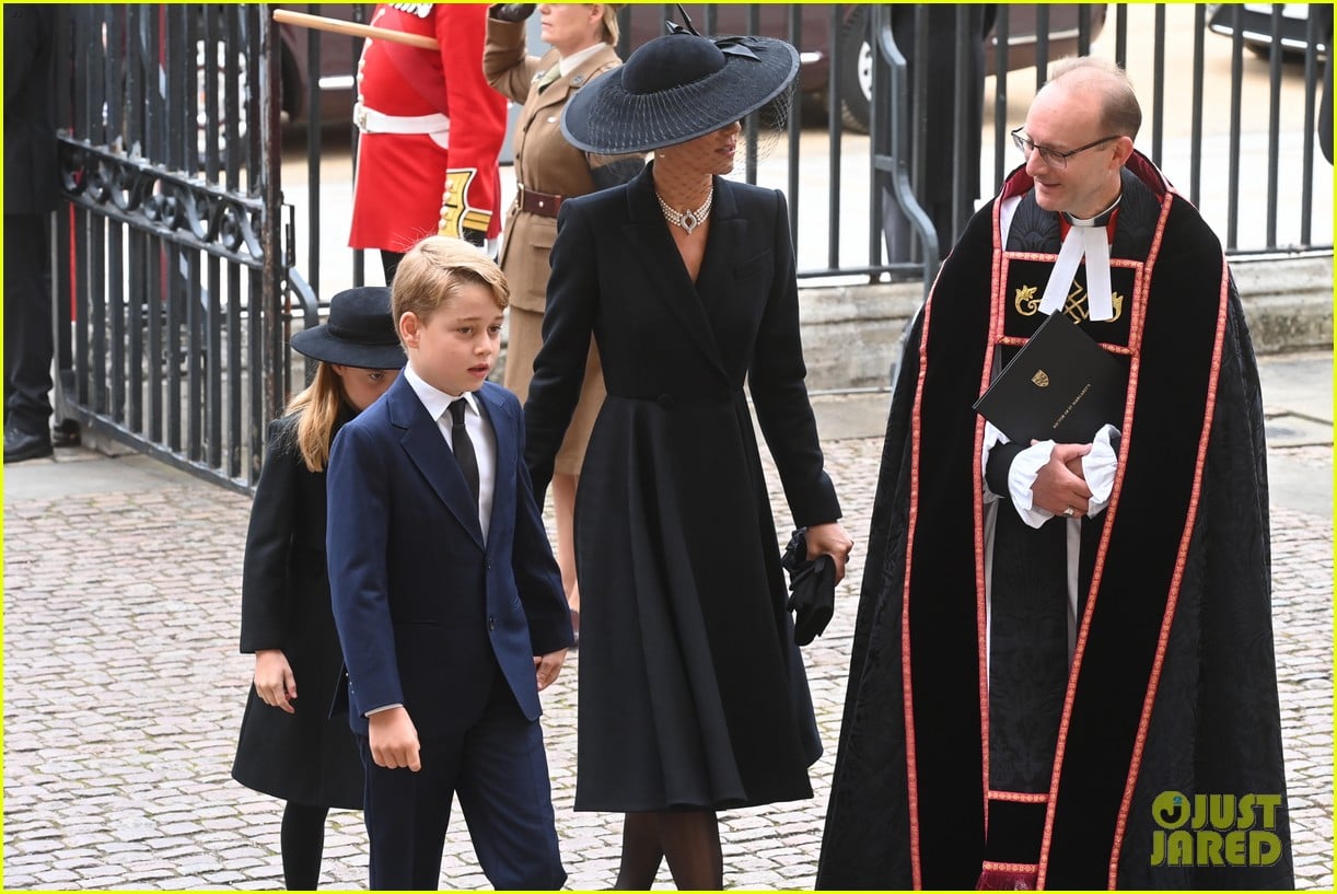 Prince George & Princess Charlotte Join Procession at Queen Elizabeth's ...