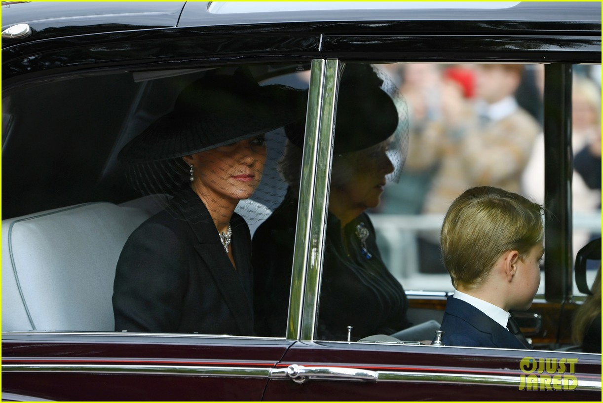 Prince George & Princess Charlotte Join Procession at Queen Elizabeth's ...