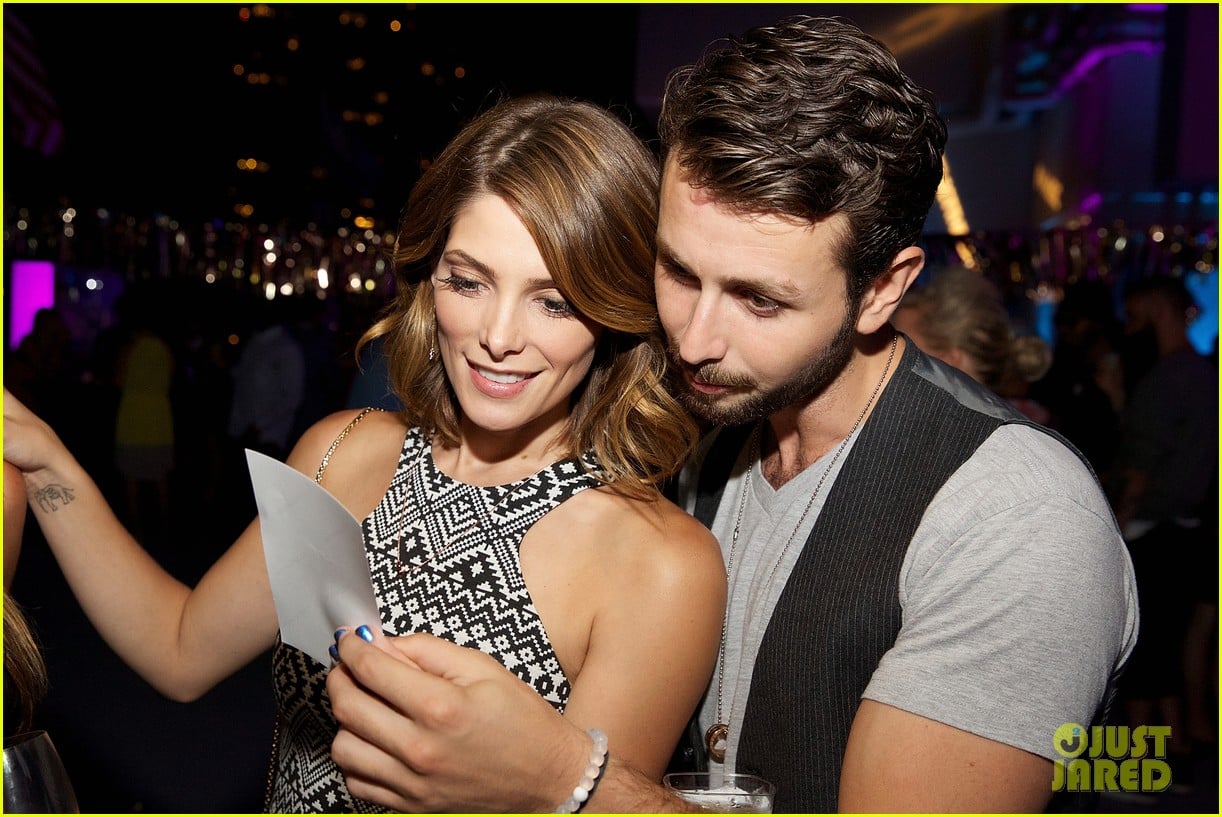 Ashley Greene Gives Birth, Welcomes First Child with Husband Paul Khoury!: Photo 4823535 ...