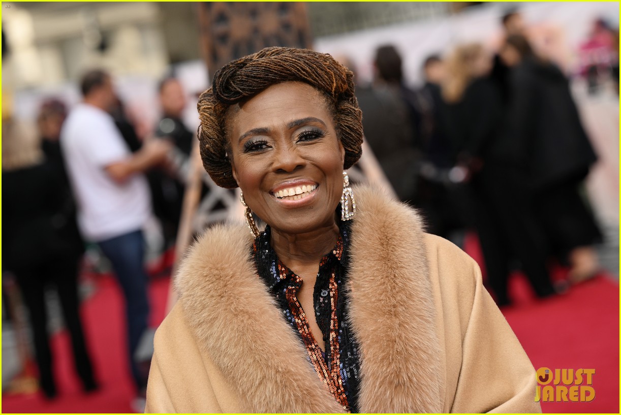 Lesley Manville & Lucas Bravo Share a Hug at 'Mrs. Harris Goes to Paris ...