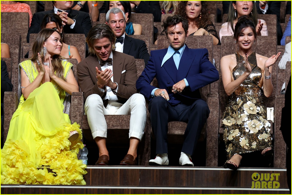 Did Harry Styles Spit on Chris Pine? Fans Think So! (Video): Photo ...