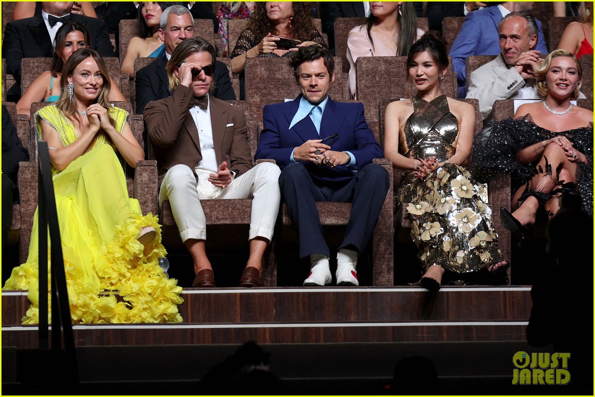 Did Harry Styles Spit on Chris Pine? Fans Think So! (Video): Photo ...