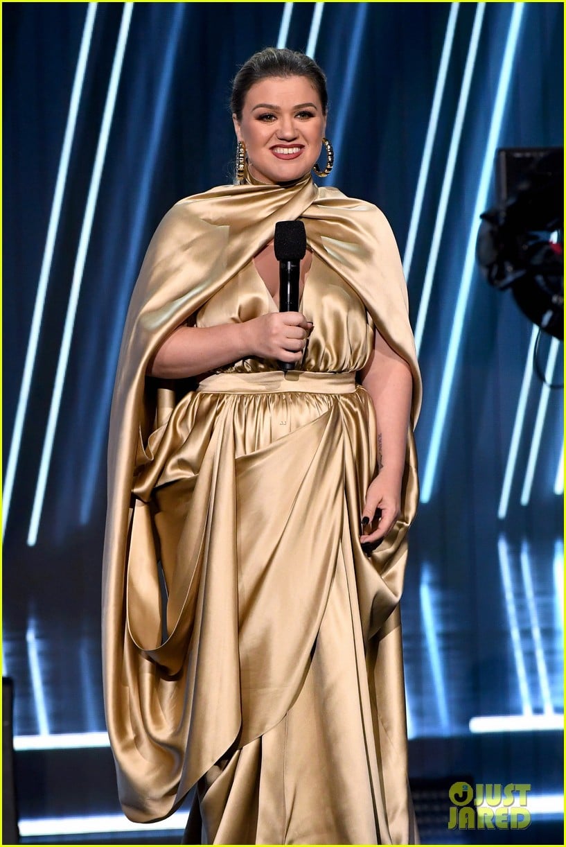 Kelly Clarkson Announces New Album for 2023: Photo 4812795 | Kelly ...