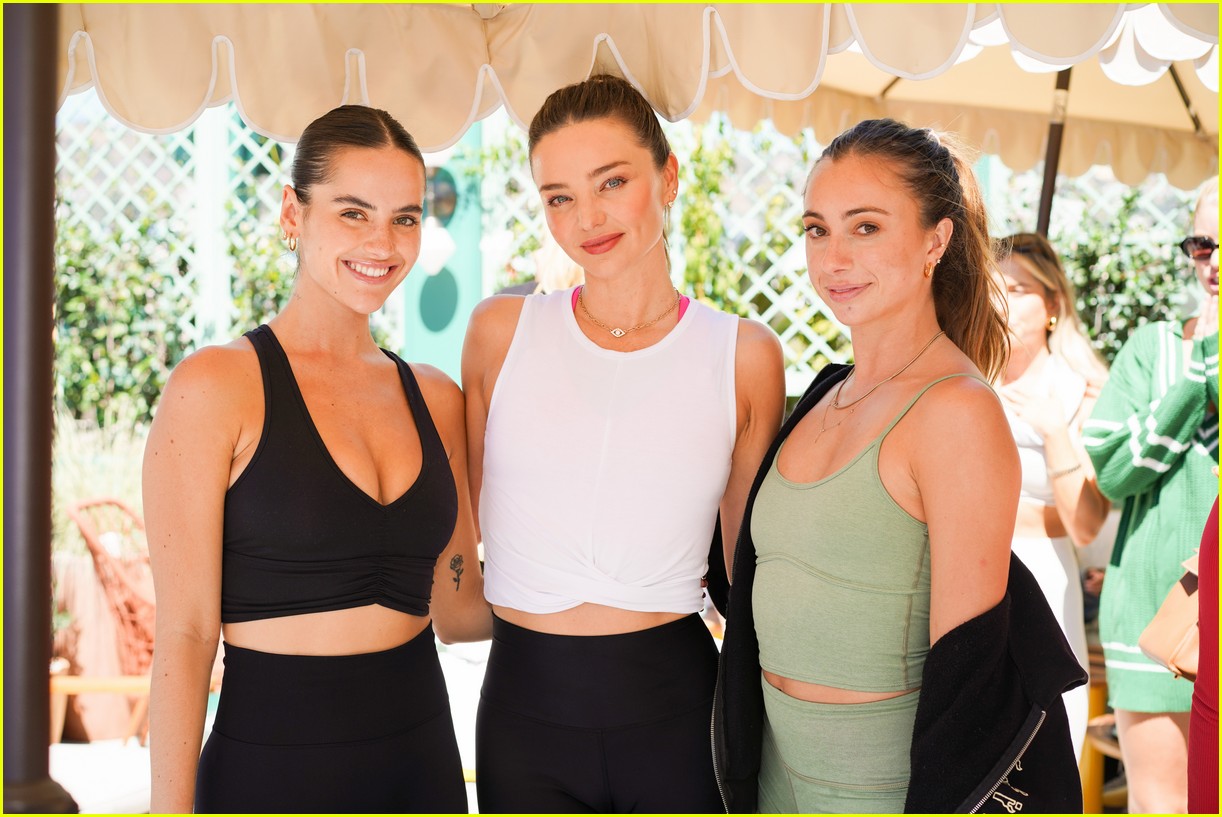 Miranda Kerr Hosts Workout Class With Her Famous Friends to Celebrate ...