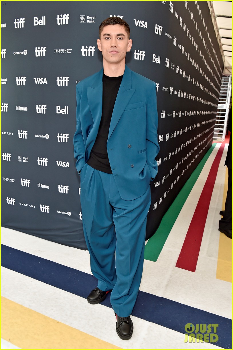 Lena Dunham Joined by Joe Alwyn & Bella Ramsey at 'Catherine Called ...