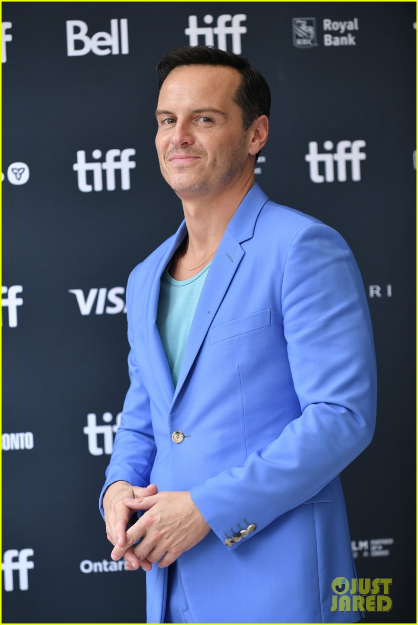 Lena Dunham Joined by Joe Alwyn & Bella Ramsey at 'Catherine Called ...