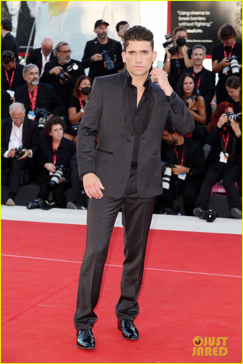 'Money Heist' Stars & Former Couple Jaime Lorente & Maria Pedraza Attend Same Venice Film ...