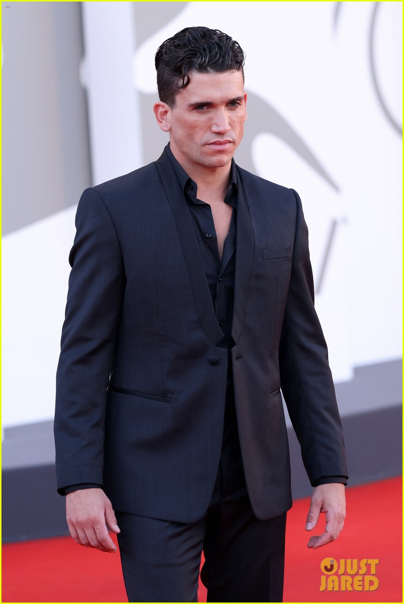 'Money Heist' Stars & Former Couple Jaime Lorente & Maria Pedraza Attend Same Venice Film ...