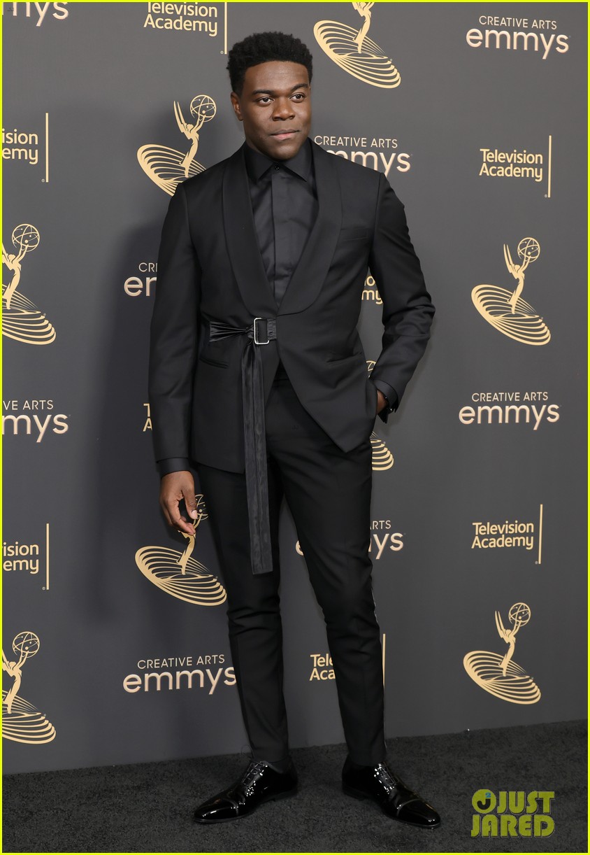 Niecy Nash & Wife Jessica Betts Share Cute Moment at Creative Arts Emmy ...