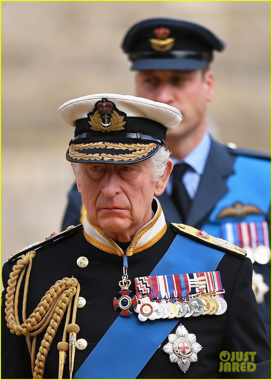 Photo: queen elizabeth commital service pictures 04 | Photo 4823218 ...