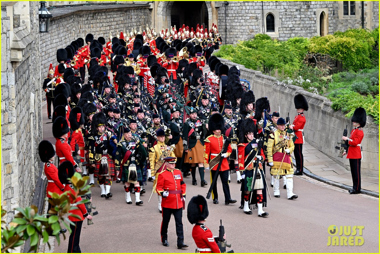 King Charles III Leads Royal Family To Committal Service For Queen ...