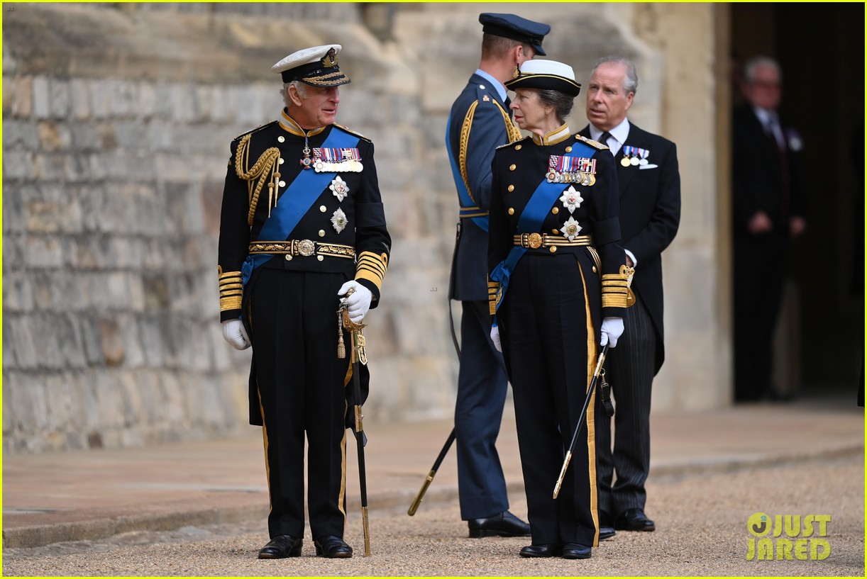 King Charles III Leads Royal Family To Committal Service For Queen ...