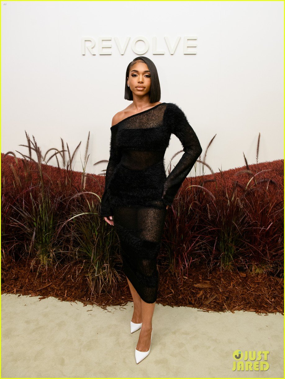 Photo: revolve gallery event 16 | Photo 4814676 | Just Jared ...