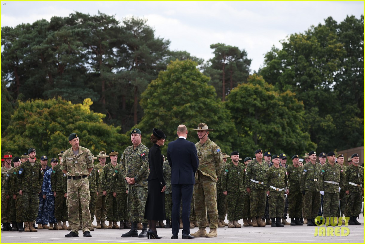 Prince William & Kate Middleton Meet the Troops Who Were Deployed to ...
