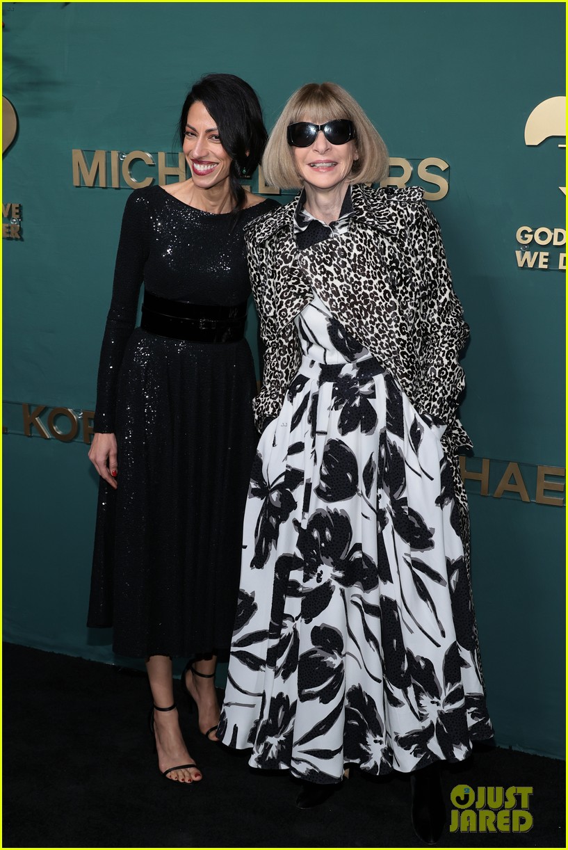 Jessica Alba Gets Support from Husband Cash Warren While Being Honored ...