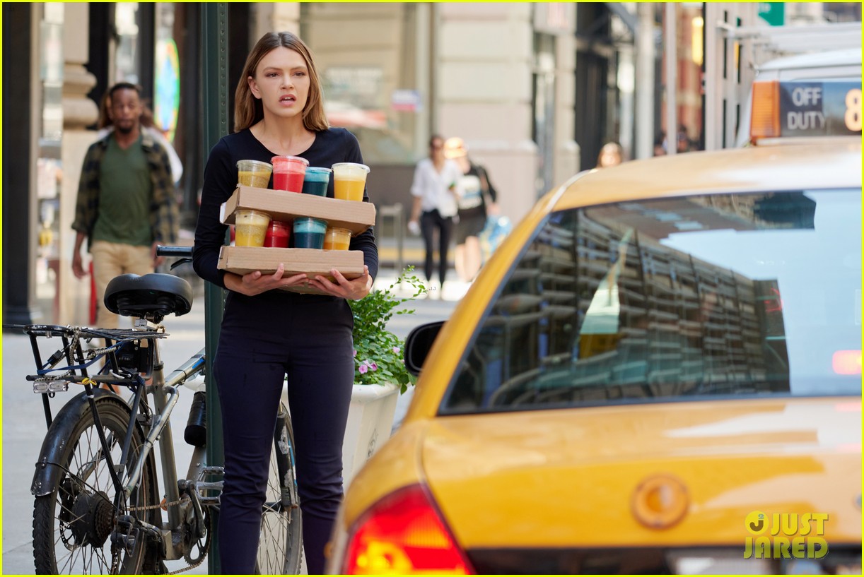 Photo: autumn in city aimee teegarden evan roderick hallmark channel 02 ...