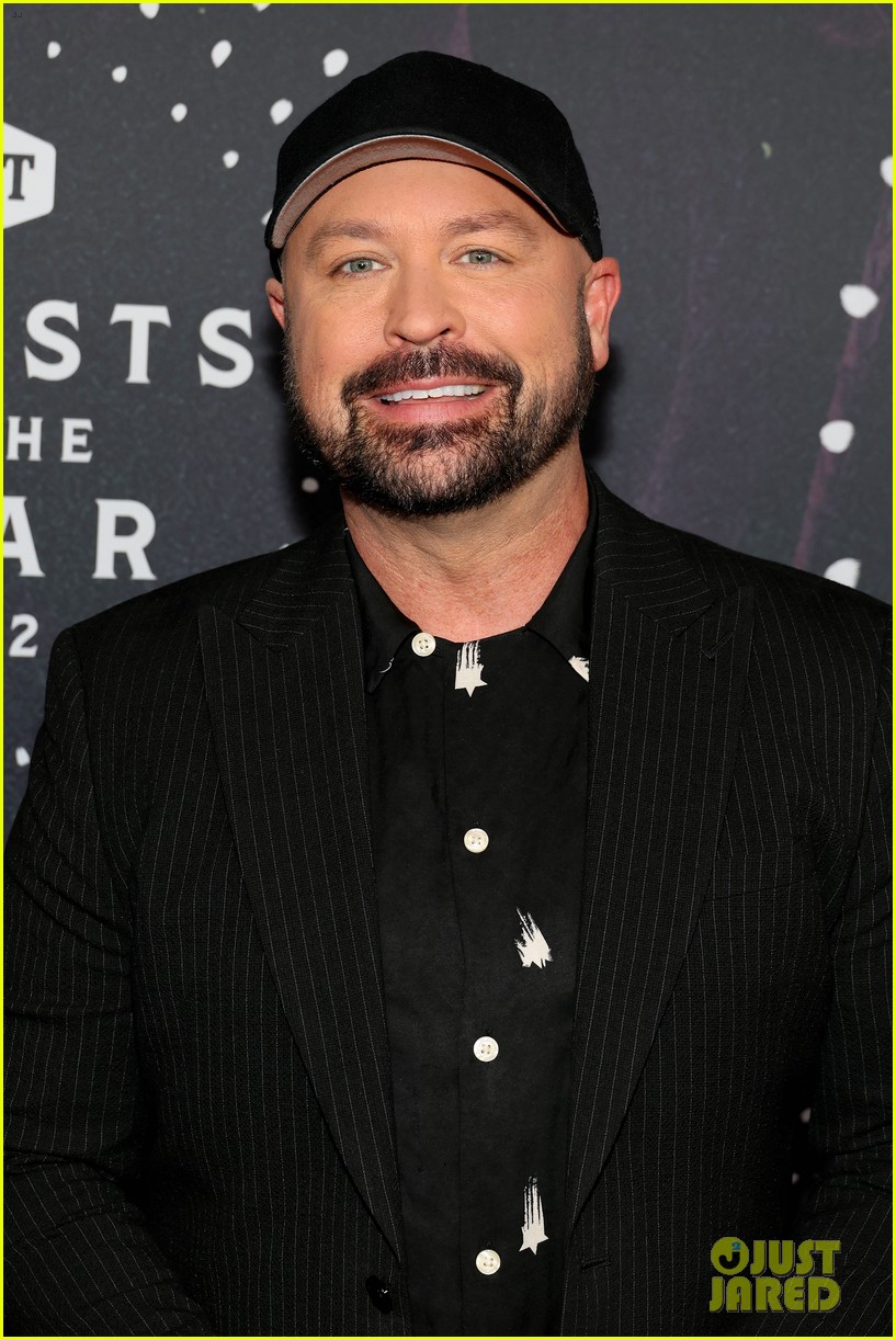 Kelsea Ballerini Honors Carly Pearce & More at CMT Artists Of The Year ...