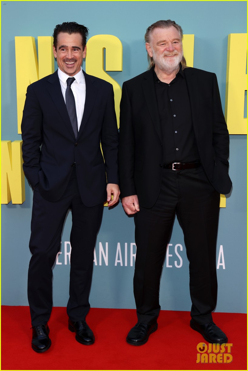 Colin Farrell & Brendan Gleeson Bring 'The Banshees of Inisherin' to ...