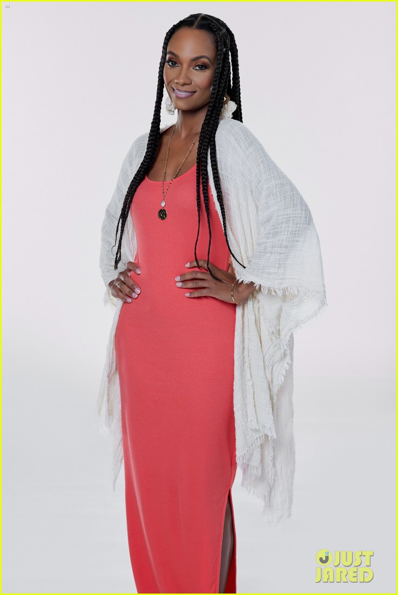 Tamera Mowry-Housley Strengthens Her Friendship With Krystal Joy Brown & Lyndie Greenwood in ...