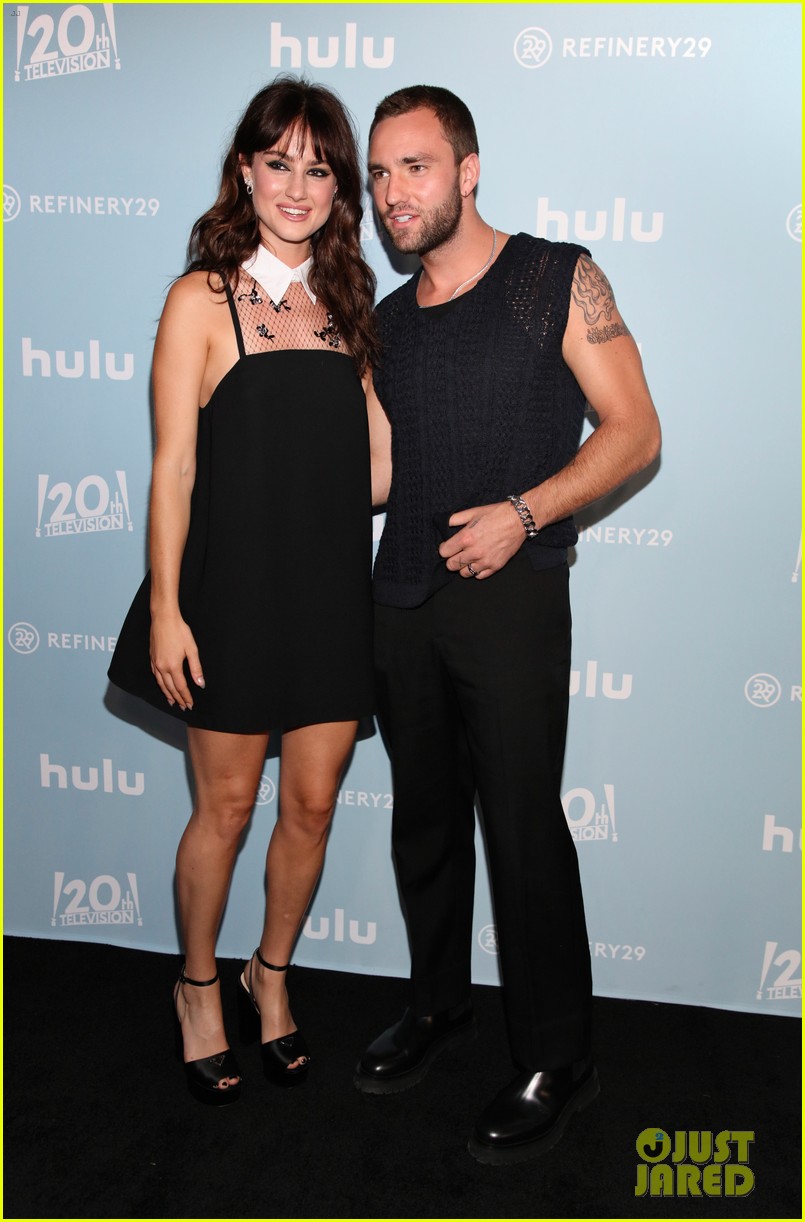 Are Grace Van Patten & Jackson White Dating? One Of the 'Tell Me Lies ...