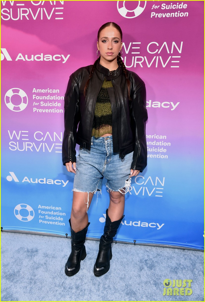 Halsey Shows Off Their Tattoos In Edgy Look At We Can Survive : Photo ...