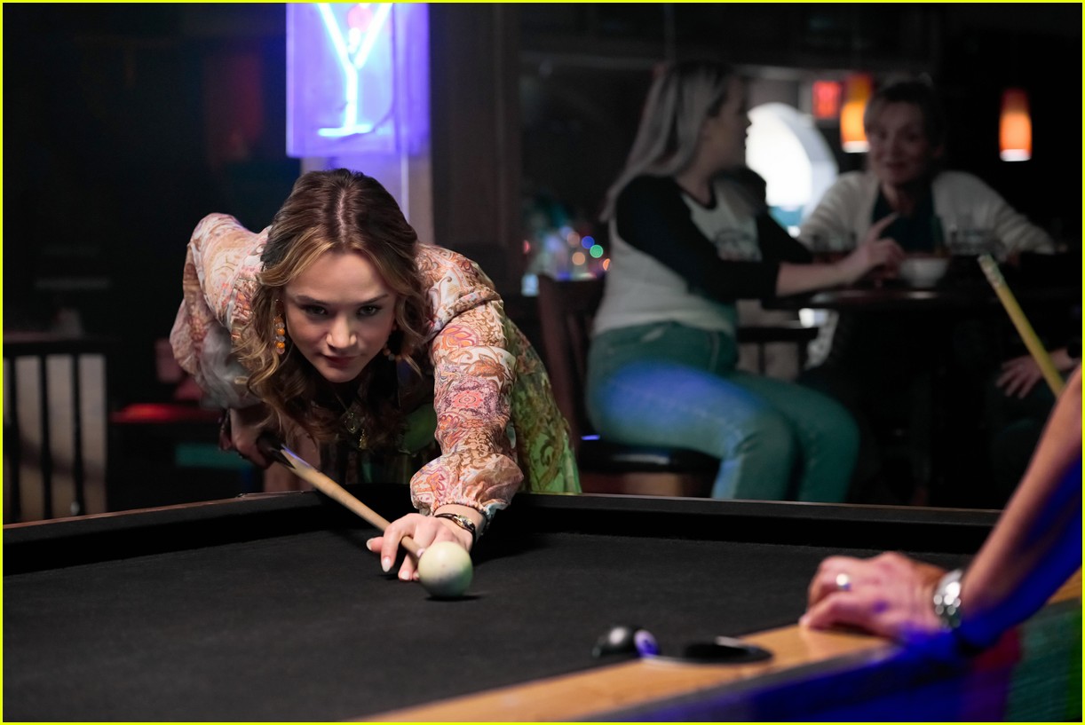 Hunter King & Rhiannon Fish Became Real-Life BFFs After Playing Twins ...