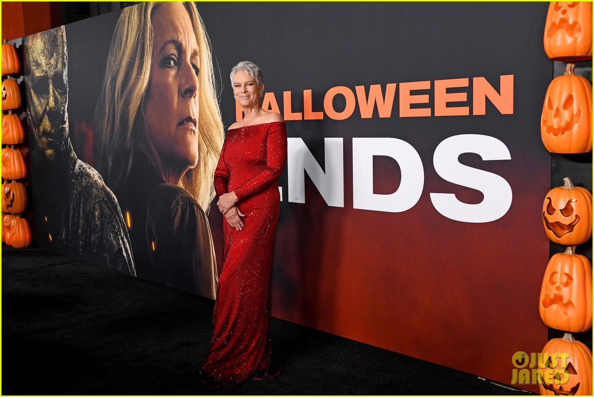 Jamie Lee Curtis Reflects On Her & Laurie Strode's Legacy at 'Halloween ...