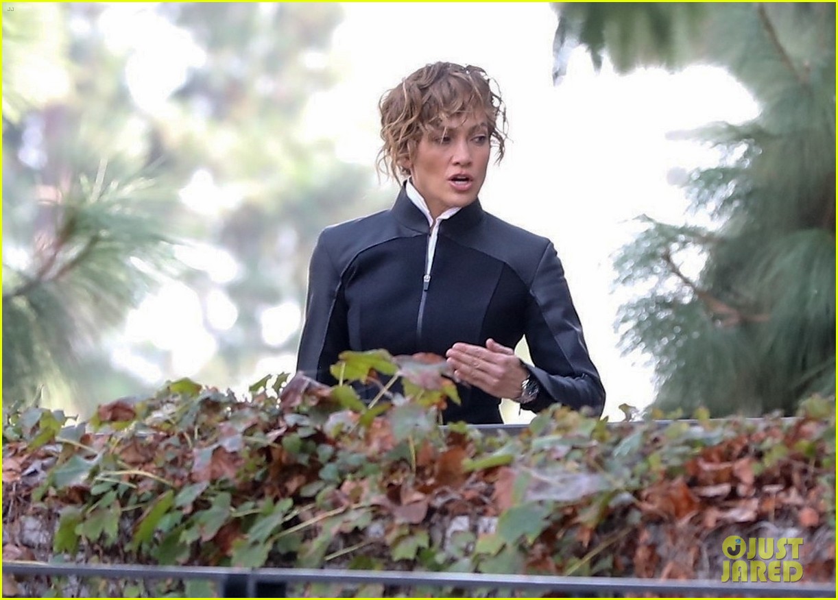 Jennifer Lopez Kicks Off Filming On New Sci-Fi Thriller 'Atlas' For ...