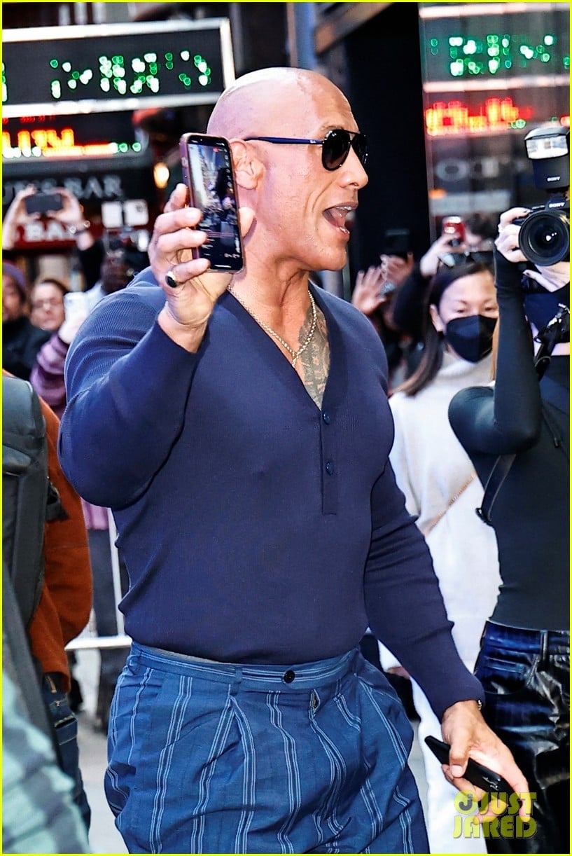 Dwayne Johnson Surprises A 'Real-Life Superhero' on 'Good Morning ...