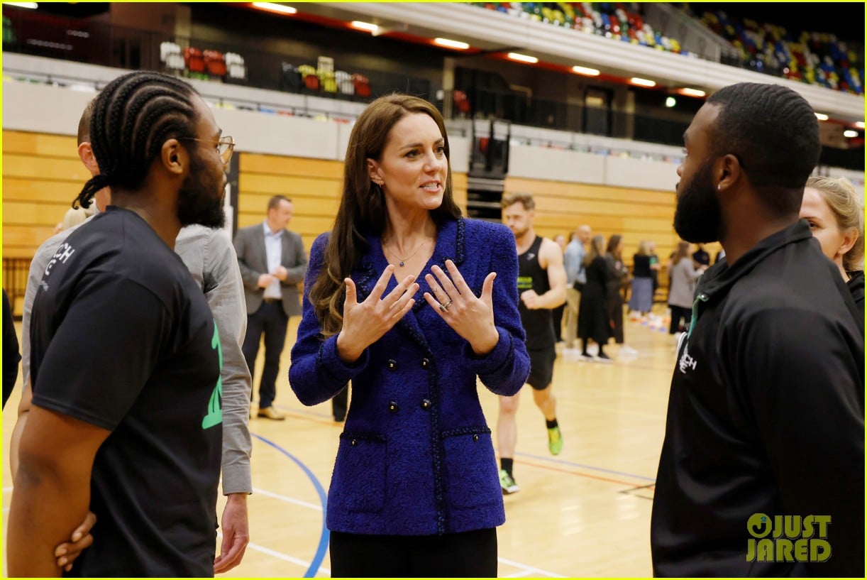 Kate Middleton & Prince William Suit Up for Sporty Coach Core ...