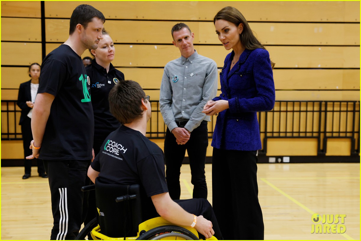 Kate Middleton & Prince William Suit Up for Sporty Coach Core ...